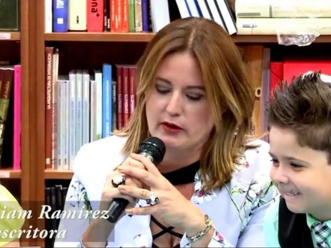 Lanzamiento oficial de Momentos con Miriam Ramírez